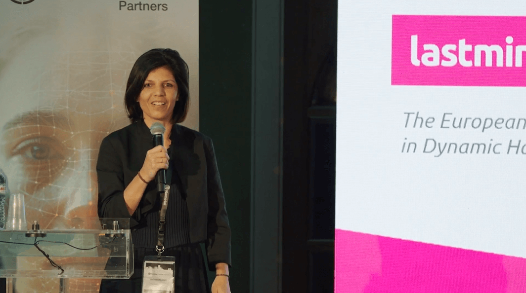 Integration of Digital Trust Services in processes in Travel at ...